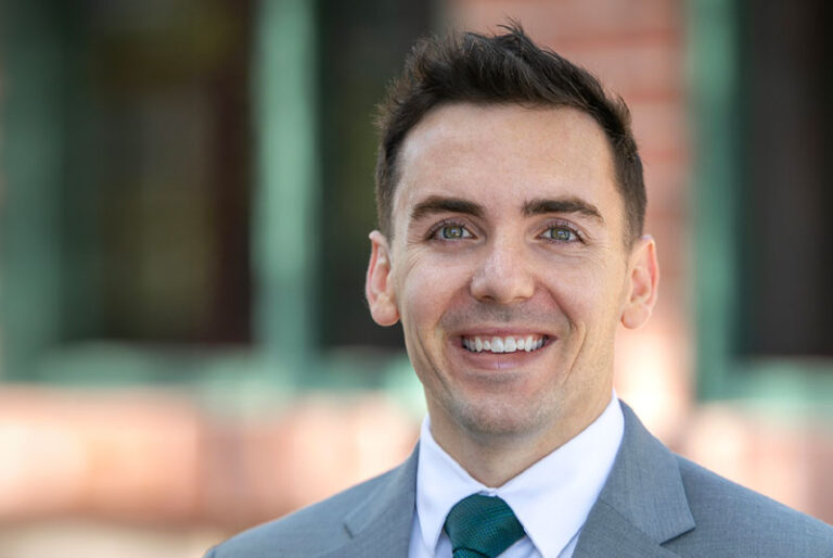 Implants & Periodontics | Dentist | Phoenix Metro, AZ